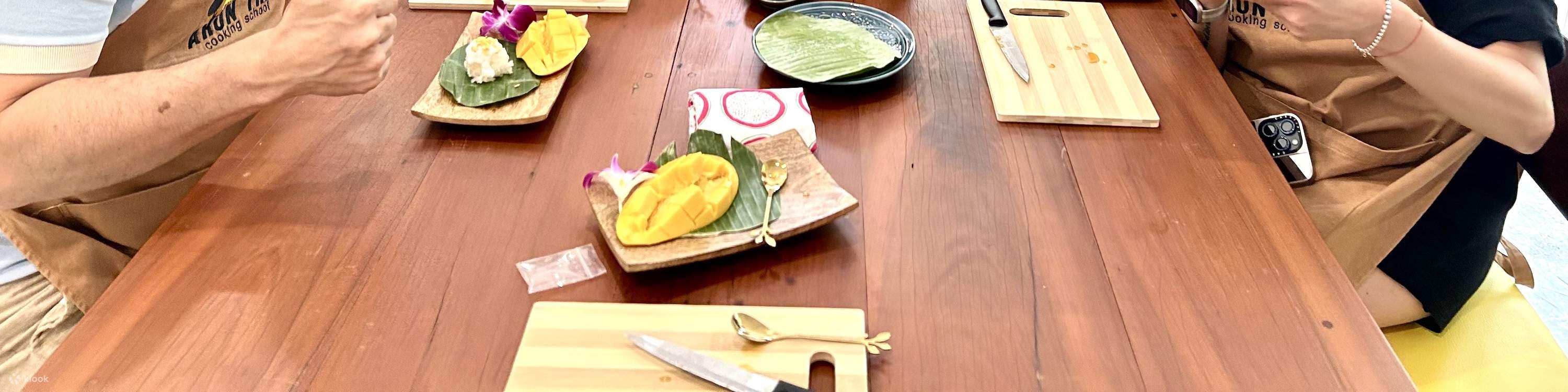 Arun Thai Cooking Class With Market Tour & Tuk Tuk Ride - Klook